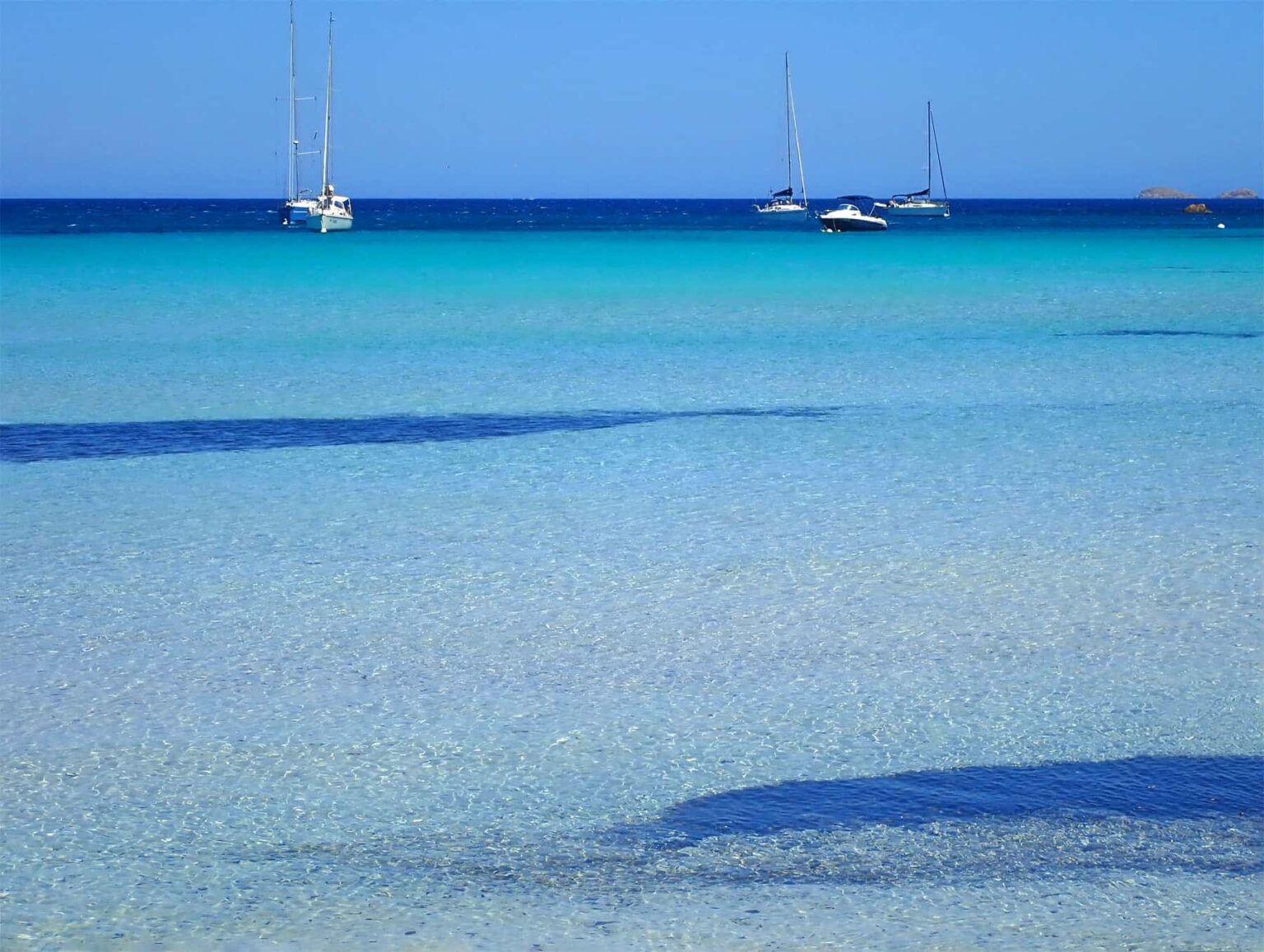 SANTA GIULIA BEACH – PARADISE FOUND IN CORSICA