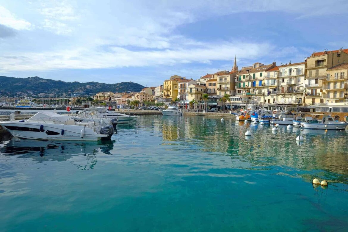 IS CORSICA WORTH VISITING? 10 REASONS WHY IT SHOULD BE ON YOUR BUCKET LIST