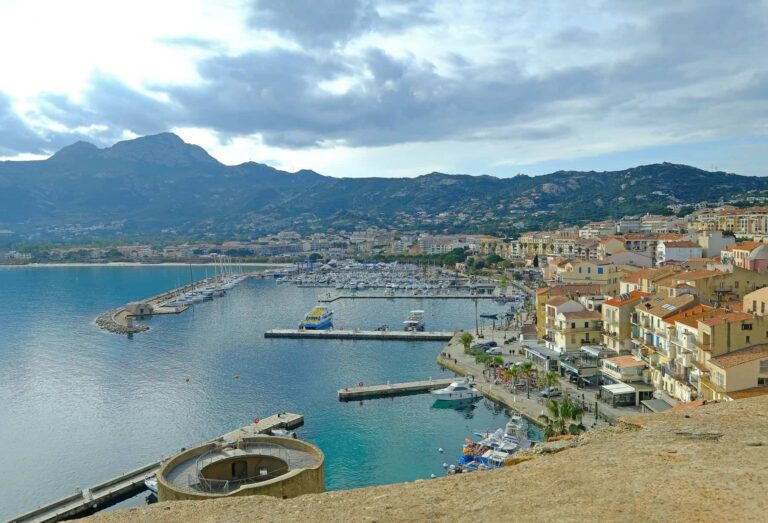 BEST OF CALVI – 14 UNFORGETTABLE THINGS TO DO AND SEE