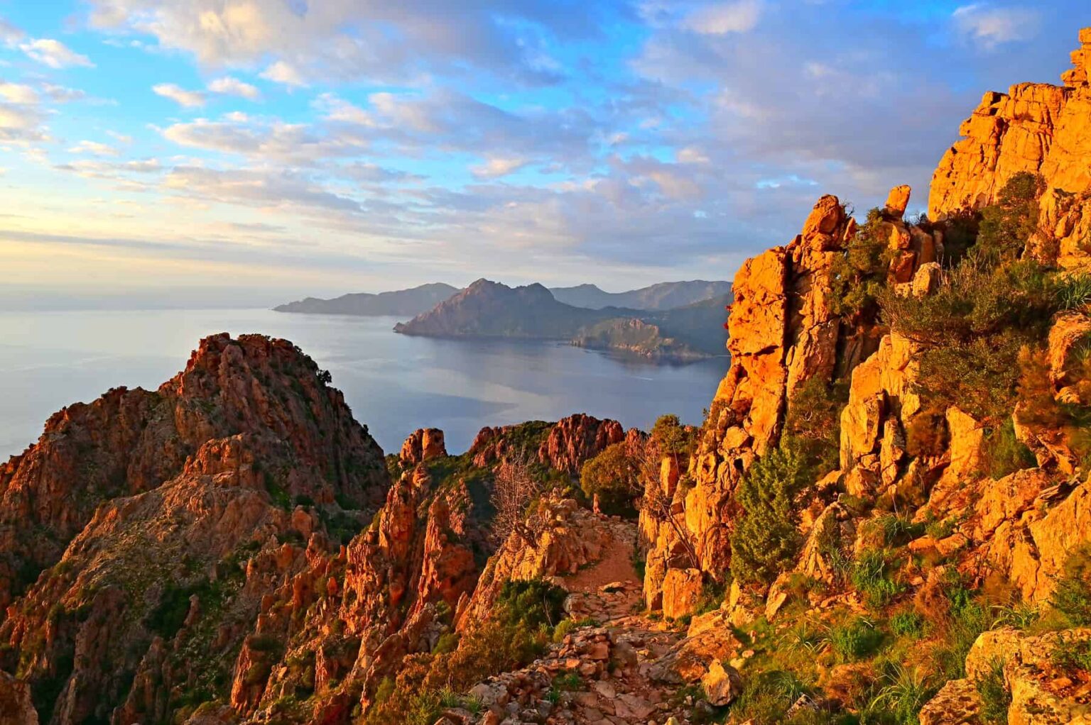 UNDERSTANDING CORSICANS – WHAT ARE THEY REALLY LIKE?